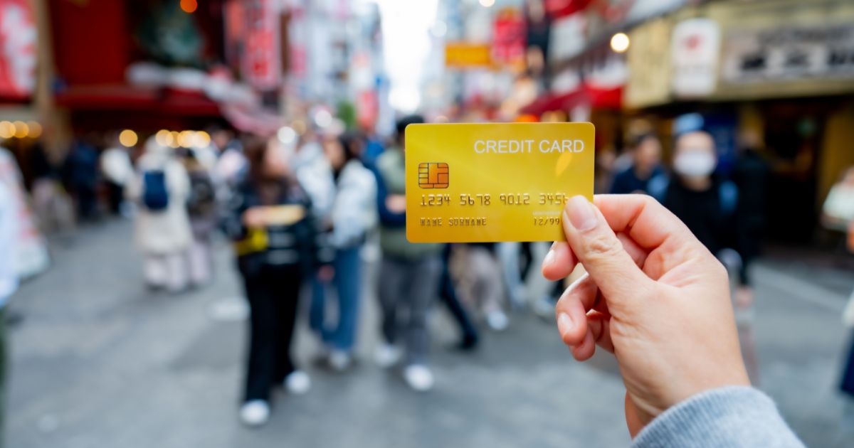 Saca el máximo provecho a tu tarjeta de crédito en vacaciones | CrediCampus